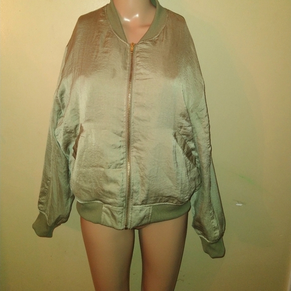 Love Tree | Jackets & Coats | Lightweight Olive Green Jacket By Love ...